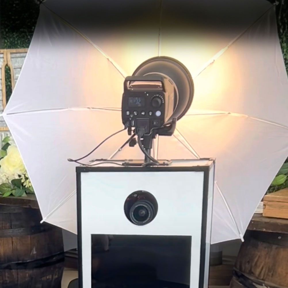 Photobooth Essentials 300W Flash Strobe Lighting Kit - Bundle – Hypop