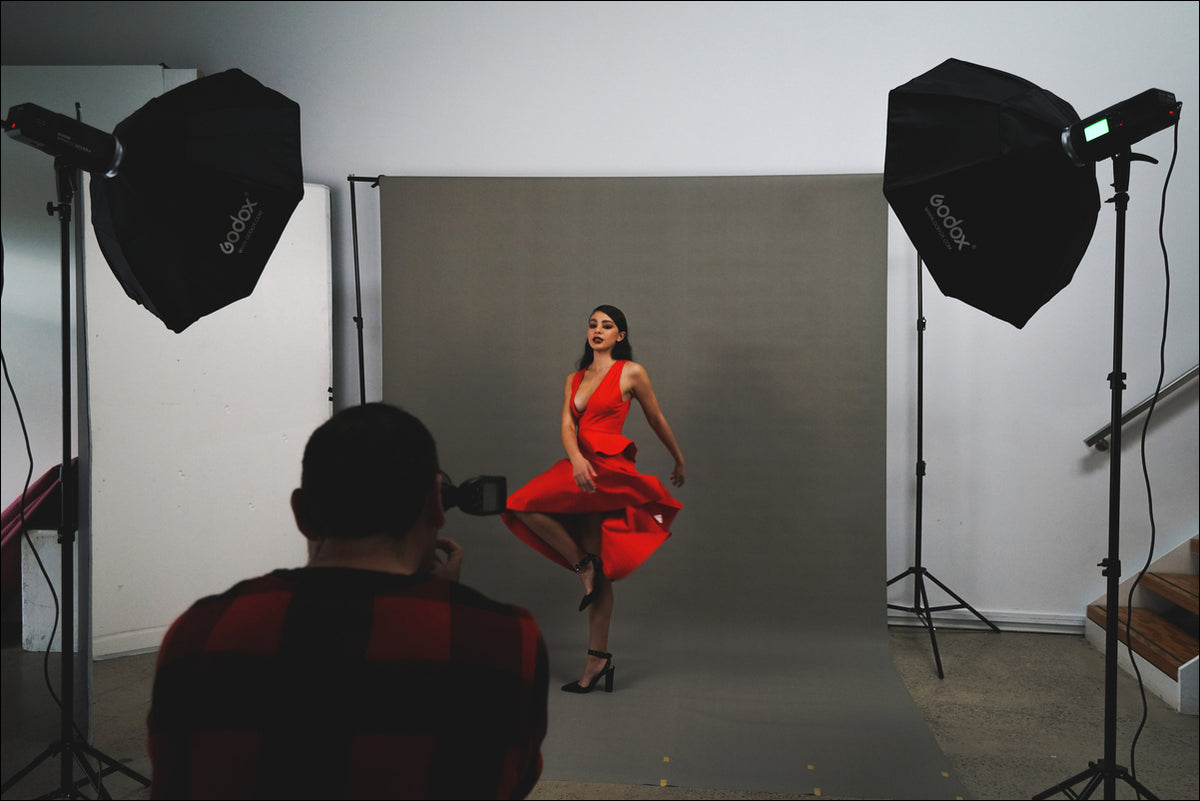 Our Top 3 Studio Lighting Kits for All Skill Levels | Hypop