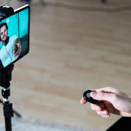 Bluetooth Mobile Shutter for iPhone/iPad/Smartphones | Hypop