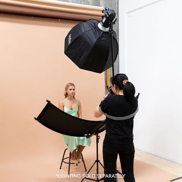 Curved 'Radiance Reflector Pro' For Portrait Photography (DEMO STOCK ...
