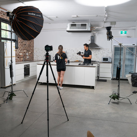 Godox VL300 300W COB LED Portable Studio Continuous Light | Hypop